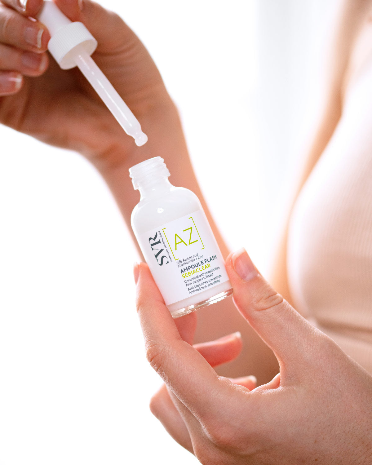 SVR - [AZ] Sebiaclear Ampoule Flash 30ml – The French Pharmacy