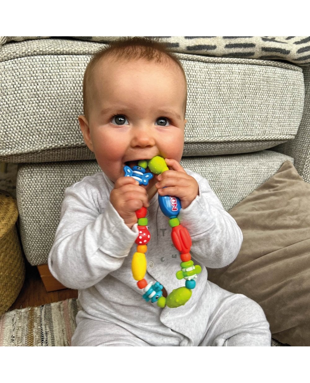 Nuby - Bug A Loop Teether 3+ Months – The French Pharmacy